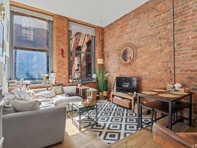 2 Bedroom Apartment Flat