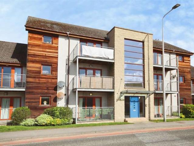 2 Bedroom Apartment Flat