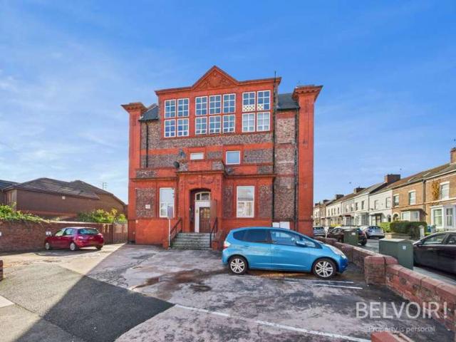2 Bedroom Apartment Flat