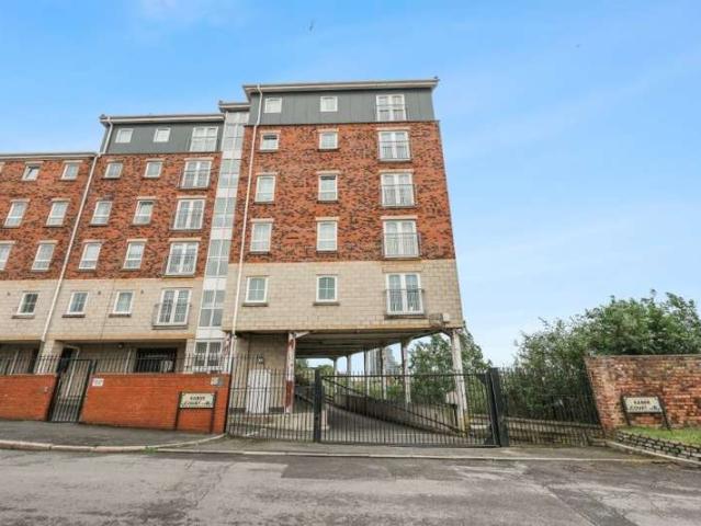 2 Bedroom Apartment Flat
