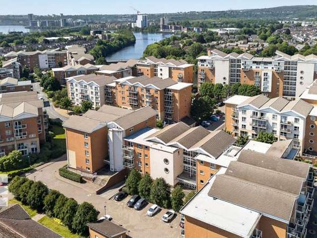 2 Bedroom Apartment Flat