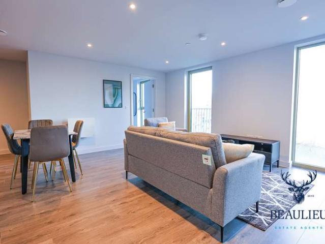 2 Bedroom Apartment Flat