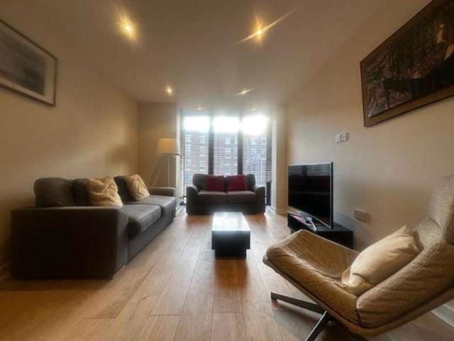 2 Bedroom Apartment Flat