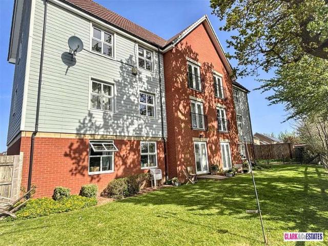 2 Bedroom Apartment Flat