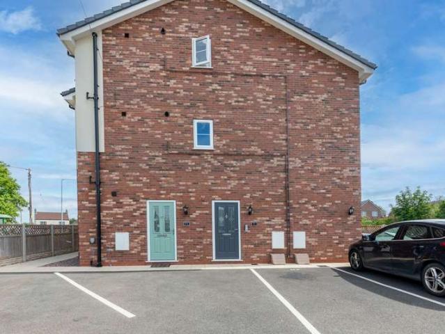 2 Bedroom Apartment Flat