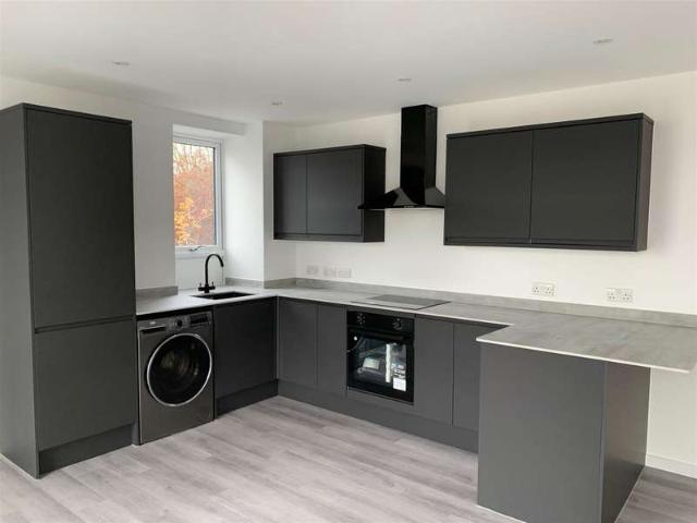 2 Bedroom Apartment Flat