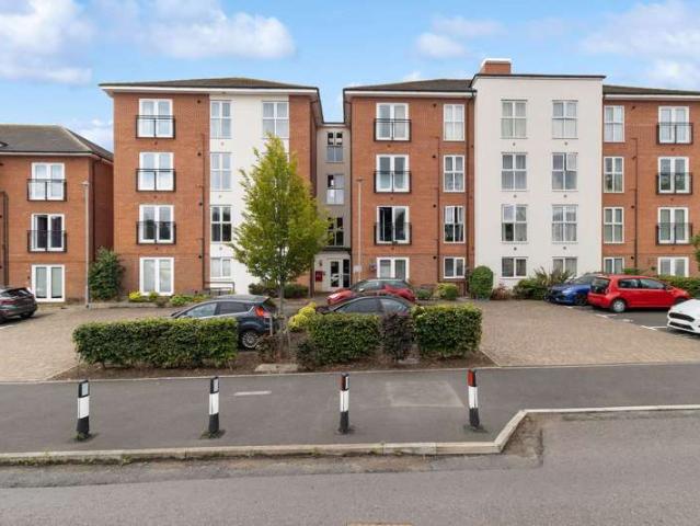 2 Bedroom Apartment Flat