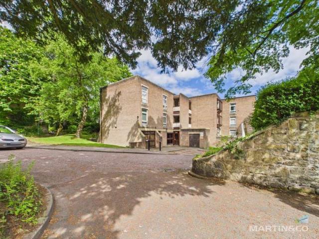 2 Bedroom Apartment Flat