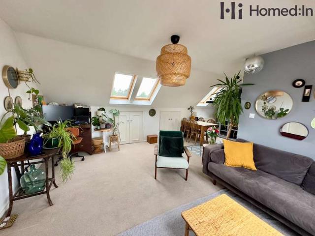 2 Bedroom Apartment Flat