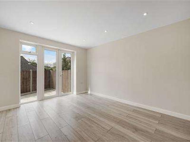 2 Bedroom Apartment Flat