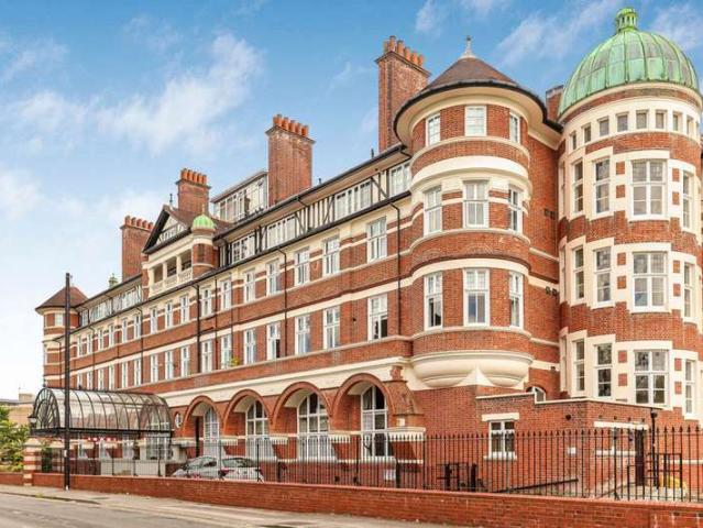 2 Bedroom Apartment Flat