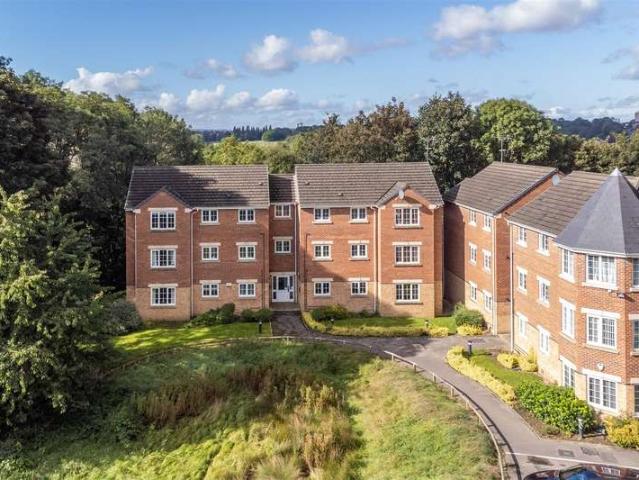 2 Bedroom Apartment Flat