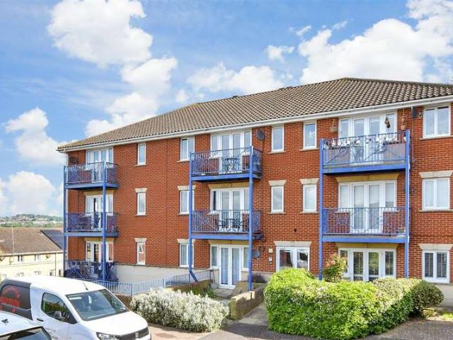 2 Bedroom Apartment Flat