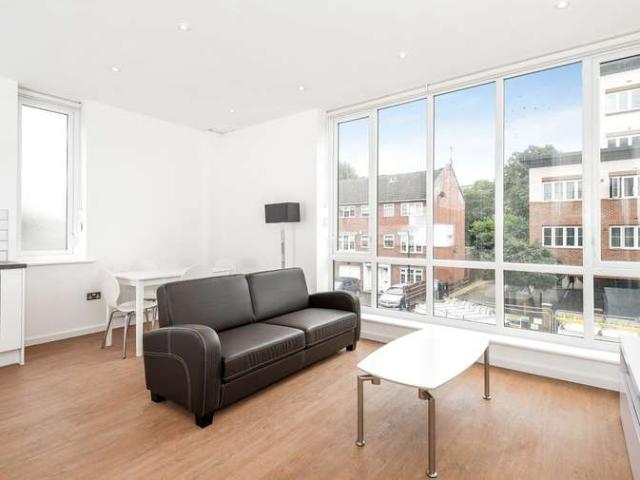 2 Bedroom Apartment Flat