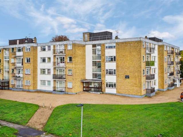2 Bedroom Apartment Flat