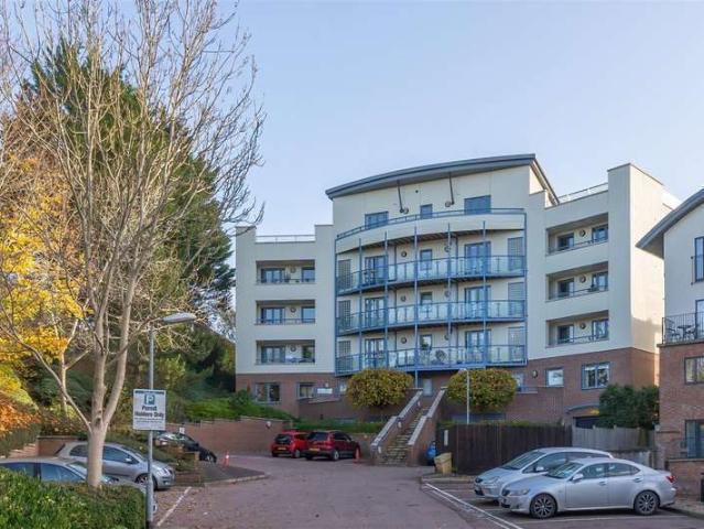 2 Bedroom Apartment Flat