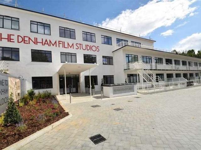 2 Bedroom Apartment Flat