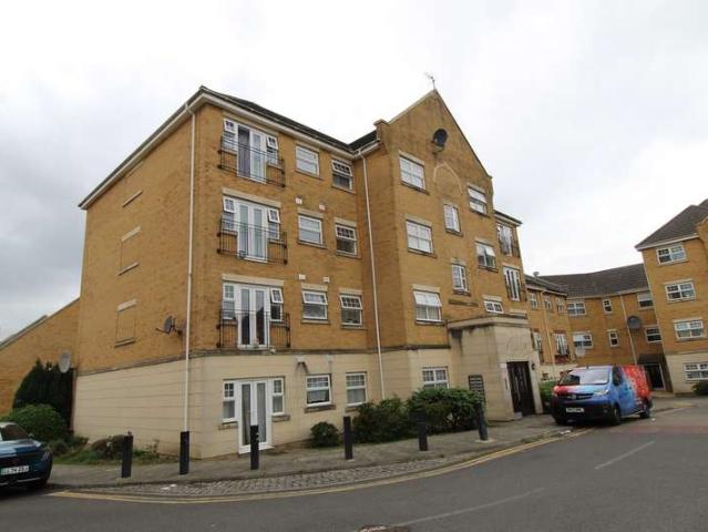 2 Bedroom Apartment Flat