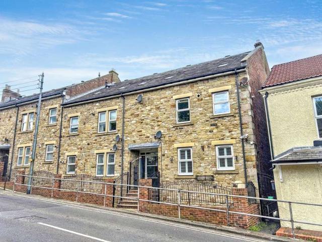2 Bedroom Apartment Flat