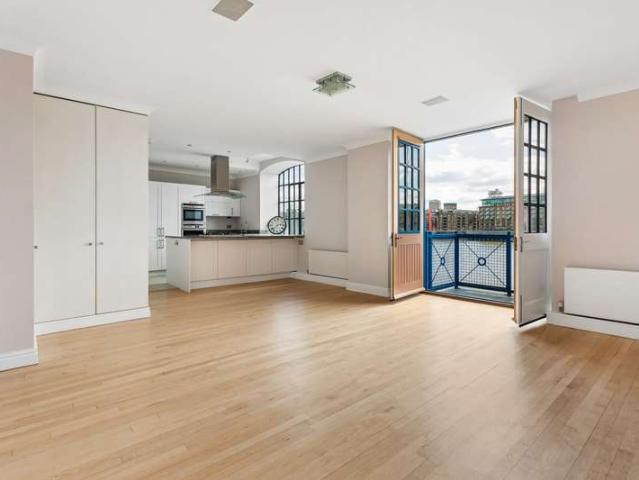2 Bedroom Apartment Flat