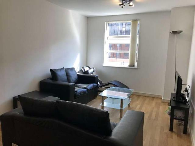2 Bedroom Apartment Flat