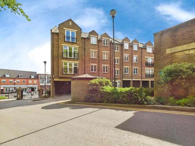 2 Bedroom Apartment Flat
