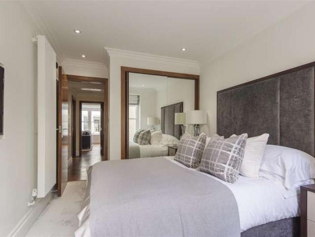 2 Bedroom Apartment Flat