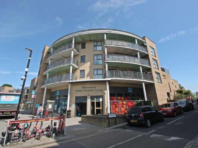 2 Bedroom Apartment Flat