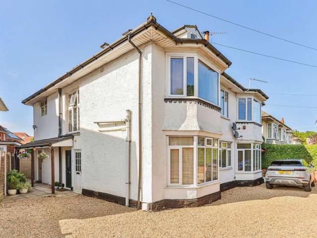2 Bedroom Apartment Flat