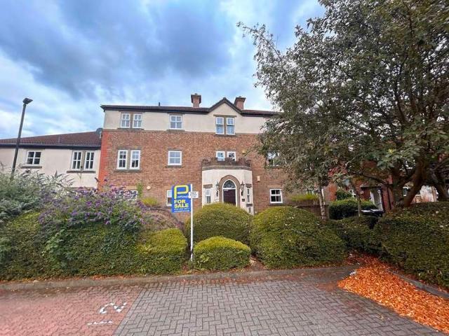 2 Bedroom Apartment Flat