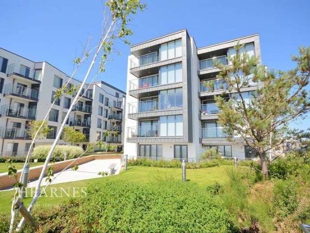 2 Bedroom Apartment Flat