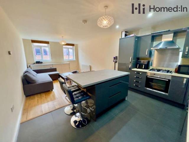2 Bedroom Apartment Flat