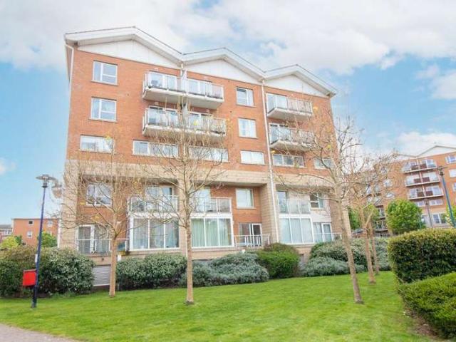 2 Bedroom Apartment Flat