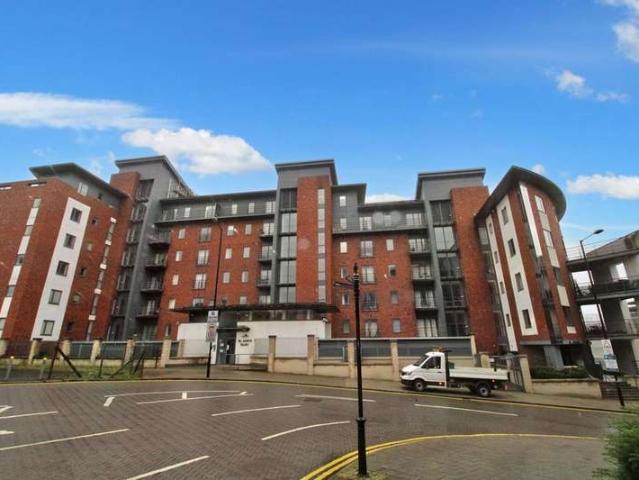 2 Bedroom Apartment Flat