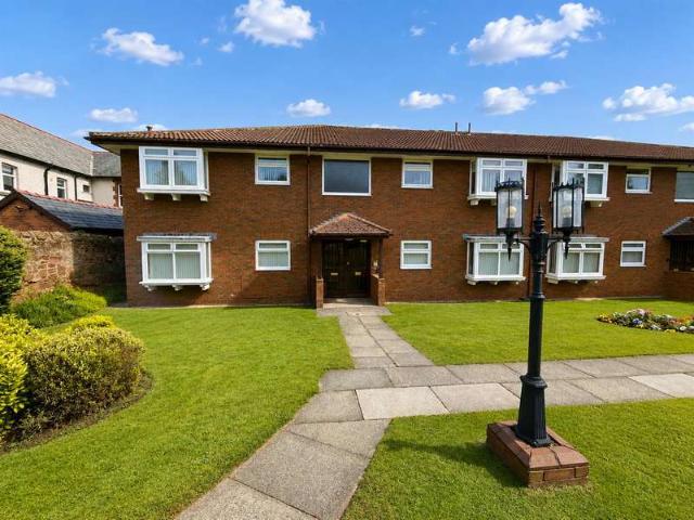 2 Bedroom Apartment Flat