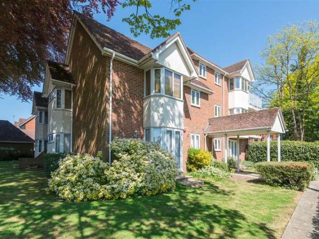 2 Bedroom Apartment Flat