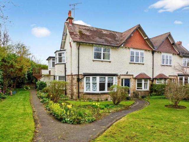 2 Bedroom Apartment Flat