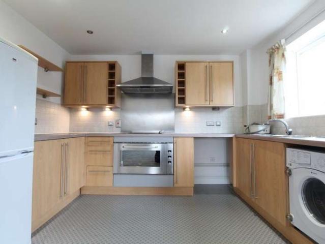2 Bedroom Apartment Flat