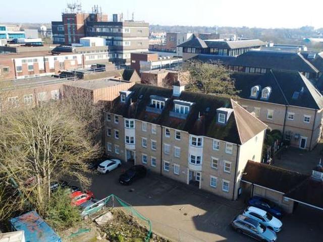 2 Bedroom Apartment Flat