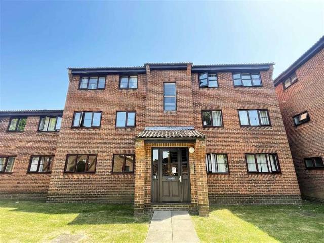 2 Bedroom Apartment Flat
