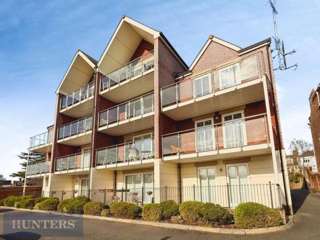 2 Bedroom Apartment Flat