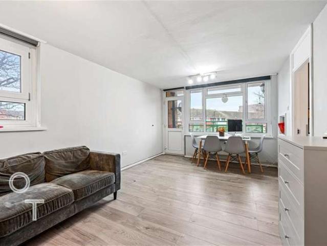 2 Bedroom Apartment Flat