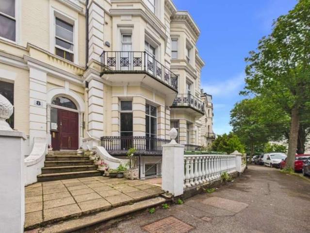 2 Bedroom Apartment Flat