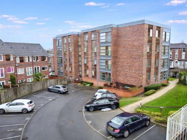 2 Bedroom Apartment Flat