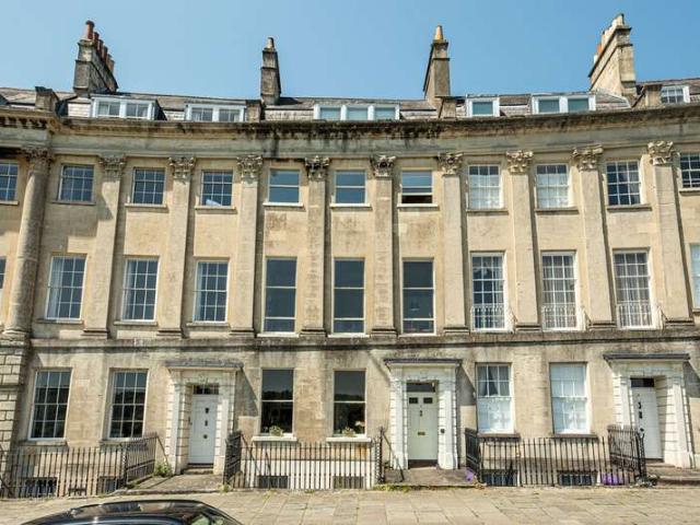 2 Bedroom Apartment Flat