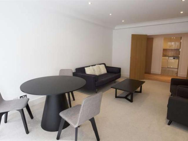 2 Bedroom Flat