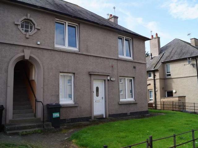 2 Bedroom Apartment Flat