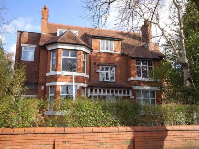 2 Bedroom Apartment Flat