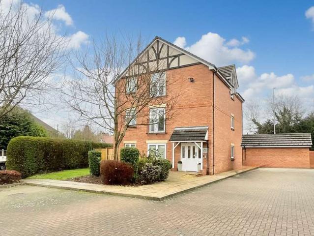 2 Bedroom Apartment Flat