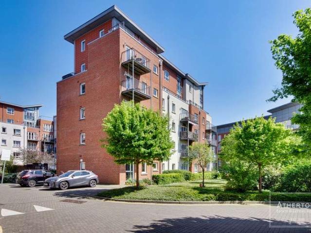 2 Bedroom Apartment Flat